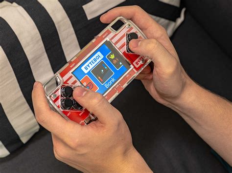 Circuitmess Rc Bundle Build And Code Your Own Ai Robot Car And Game Console Thechive University