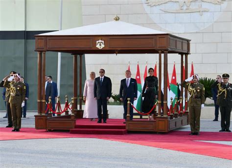 المتحدث الرئاسي ينشر صور وصول الرئيس السيسي إلى العاصمة الأردنية عمان