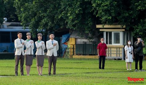 Thiêng liêng nghi Lễ thượng cờ tại Quảng Trường Ba Đình những ngày tháng lịch sử