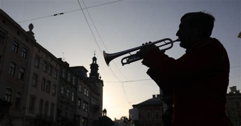 Львів 20 травня попрощається із трьома загиблими на війні Героями — Lviv Media