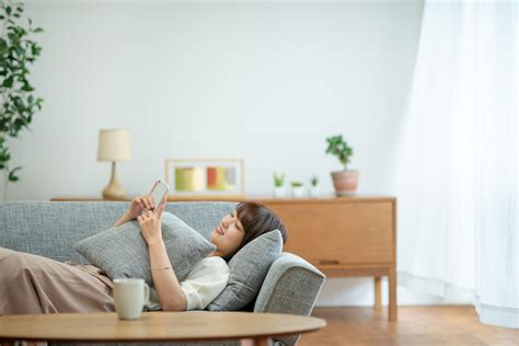 株価が暴落しても動じない投資家の共通点 [貯蓄] All About