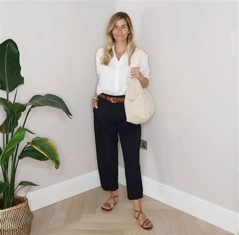 This Is A Guide To Wearing A Button Down Shirt In Summer Learn How To