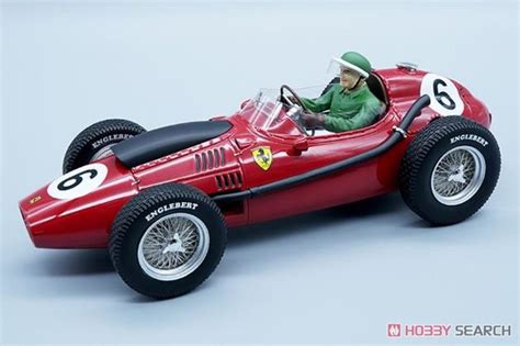 フェラーリ ディーノ 246 F1 モロッコGP 1958 6 M Hawthorn ドライバーフィギュア付 ミニカー 商品画像1