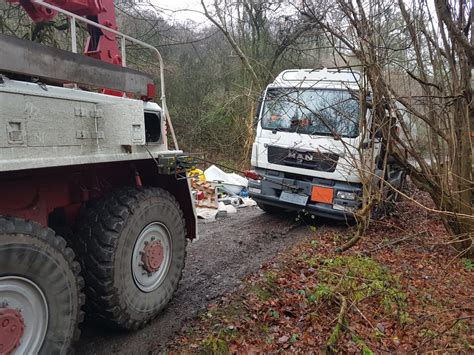 Nyr Gallery Neil Yates Recovery