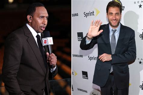 Espns Maria Taylor And More Stylish Female Sideline Reporters