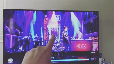 Watch Filters Richard Patrick Yell At His Tv Call The Chainsmokers A