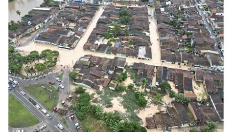 Chuvas Deixam Mais De 10 Mil Desabrigados Em Alagoas Pensar Piauí