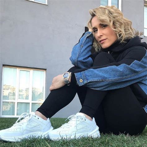 Survivor Nagihan Sema Aydemirden Tehdit Mesajı Aldım Magazin Haberleri