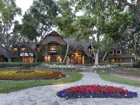 Michael Jacksons Neverland Ranch 100 Million Living