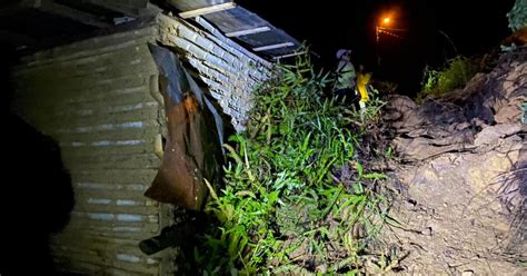 Alud De Tierra Sepultó A Dos Personas En Antioquia Siete Víctimas En