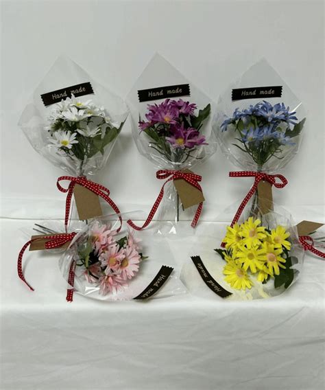 🌼 핸드메이드 영플라워 들국화 조화 꽃 선물 축하 졸업식 기념일 어버이날 스승의날 납골당 추모 작은 꽃다발 에이블리