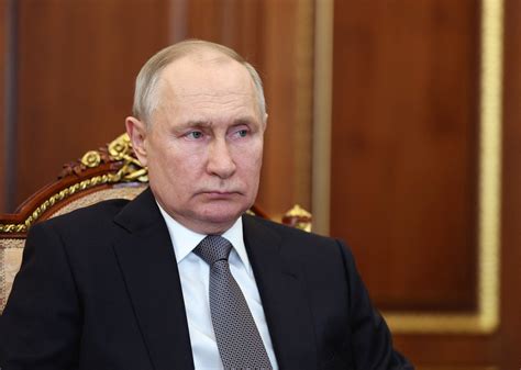 Putin visits 2 occupied Ukraine regions as G7 condemns nuke plans ...
