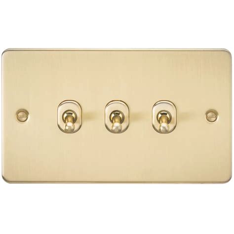 Knightsbridge 10ax 3 Gang 2 Way Light Switch Brushed Brass Screwfix