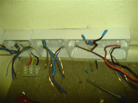 3 Single Sockets Running Off A Unswitched Fcu Is It Ok Diynot Forums