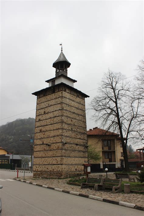 Часовникова кула Етрополе