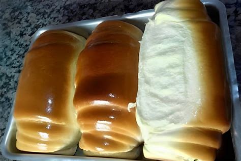 Pão Caseiro Macio E Fofinho Uma Delícia Perfeito Para Comer No Café Da