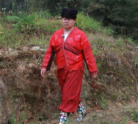 娛樂圈大佬扮女裝，一個比一個辣眼，最後一位什麼鬼 每日頭條