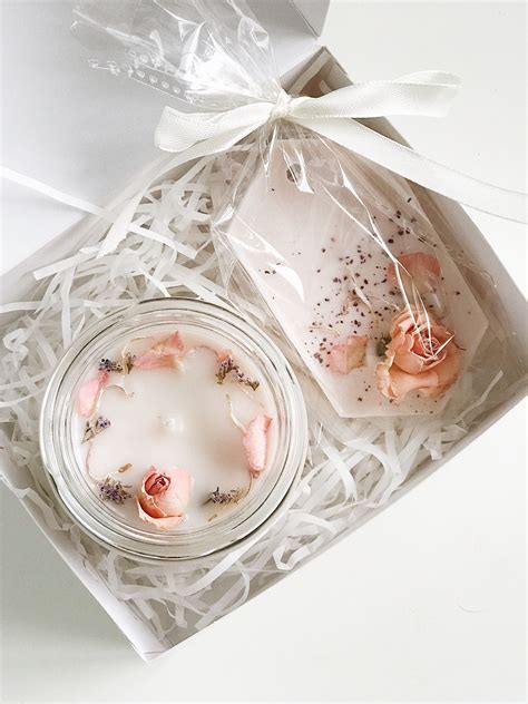 СВЕЧИ • ОБУЧЕНИЕ • ПОДАРКИ • ОПТ • on Instagram: "🌸нежный наборчик для ...