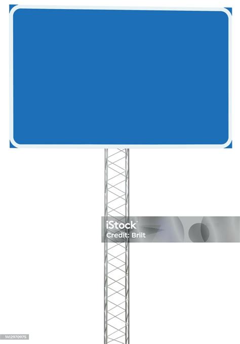 고속도로 도로 교차점 운전 방향 정보 표지판 패널 간판 대형 세부 격리 된 빈 빈 파란색 복사 공간 배경 길가 교통 표지판 기둥 포스트 강화 된 표지판 수직 근접 촬영 0