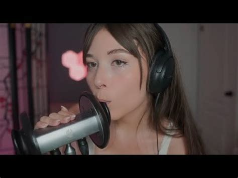 FoxenKin - Ear Licking For Insane Tingles : r/EarLickingAsmr