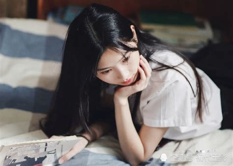 颜值很高的小师妹穿搭JK制服