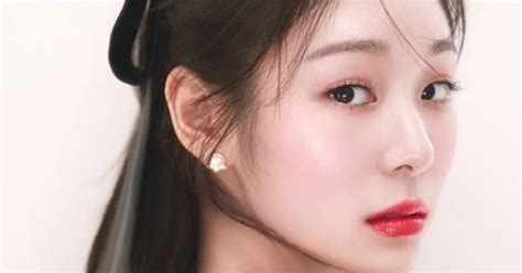 김연아직접 공개한 블랙드레스 고화질 화보청순여신 카리스마 어썸클