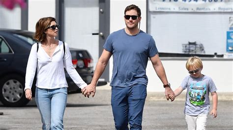 Chris Pratt Goes On A Sunday Stroll With Katherine And His Son Jack