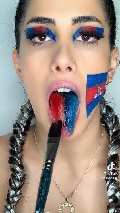 ស្រលាញ់កម្ពុជា Tnaot