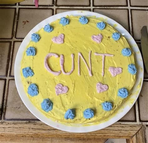 Pin By Irene Grønnevik On Kake Funny Cake Funny Birthday Cakes Ugly