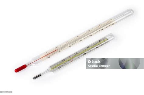 흰색 배경에 실험실 알코올 온도계 및 의료 수은 온도계 0명에 대한 스톡 사진 및 기타 이미지 0명 건강관리와 의술 규모 Istock