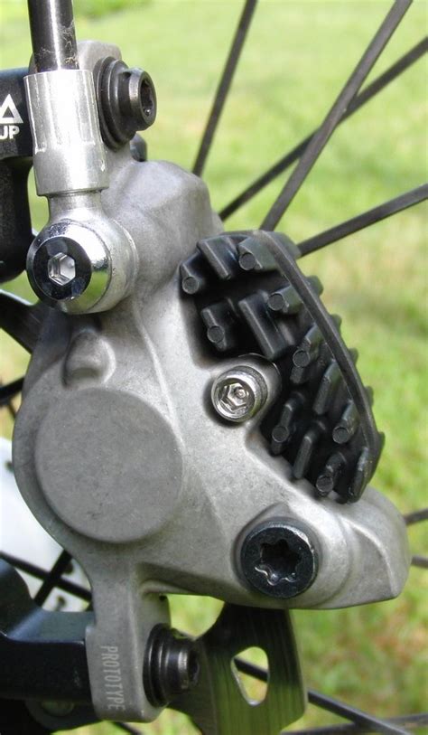 Shimano XT 2012 – die Bremse im ersten Test