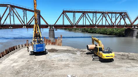 საქართველოს ინფრასტრუქტურის მინისტრმა რევაზ სოხაძემ სამინისტროს თანამშრომლებთან და სახელმწიფო