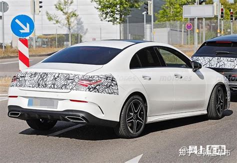 奔驰新款“小号c级”曝光！外观比奥迪a3还帅，取消13t车型 知乎