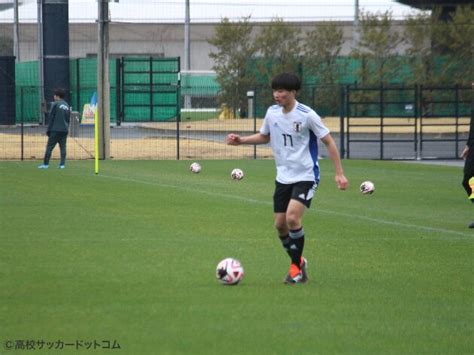 関連写真4 元日本代表mfを父に持つfw小笠原央が途中出場で3発 高校サッカードットコム