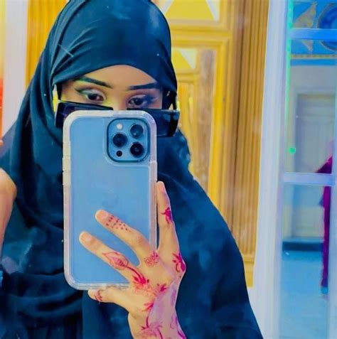 Pin By Sabnaa On Quick Saves Phone Cases Phone Electronic Products