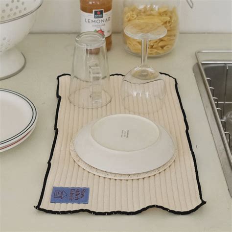 슬로우스티치 프레임 다용도 매트 블랙 감도 깊은 취향 셀렉트샵 29cm