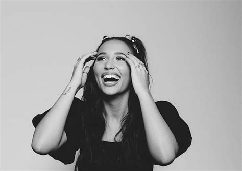 Listen Lennon Stellas New Song Breakaway Coup De Main Magazine