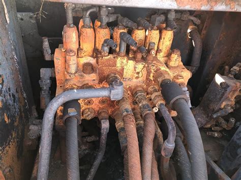 Cat 315c L Hydraulic Valve 226 3167