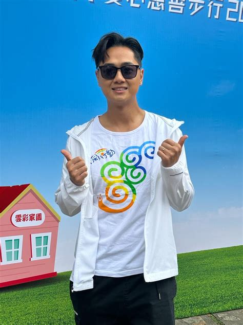 鄭俊弘拒讓兒子與其他人比較 小朋友有自己進度最重要是開心 星島日報
