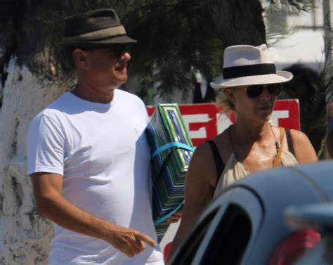 Στην Κάρπαθο ο Τομ Χανκς και η Ρίτα Γουίλσον Lifo