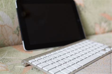 Беспроводная клавиатура для iPad - Apple Wireless Keyboard
