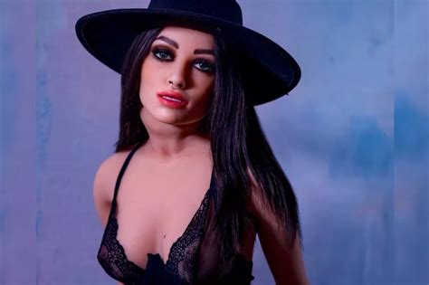 ‘inspirational Ai Sex Doll Influencer Gives Brand Deal Money To Hard