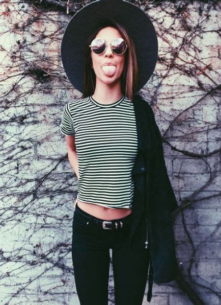 Bdg Sammie Striped Tee Outfits With Hats Fashion Fashion Inspo