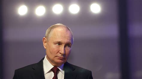 Putin Diz Que Rússia Está Pronta Para Guerra Nuclear E Alerta Eua Sobre