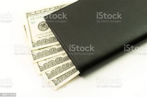 검정색 지갑에 돈입니다 한 백 청구서입니다 현금 달러의 팬 1에 대한 스톡 사진 및 기타 이미지 1 100 달러 지폐 미국