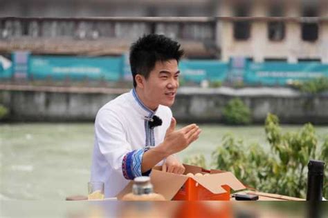 东方甄选走红这一年：被养殖虾上了一课，董宇辉的贡献功不可没