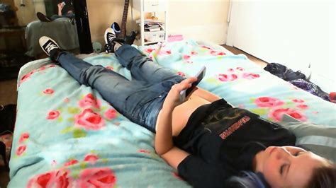 Spy Cam Teen Home Fingure Fisting Her Pussy Eporner