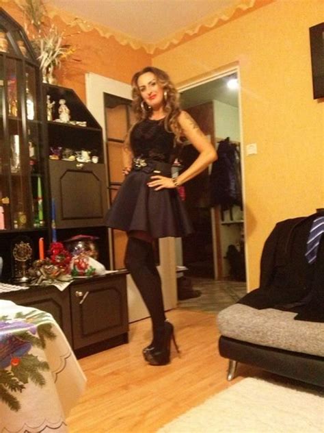 Mature In Slutty Outfit Kar0