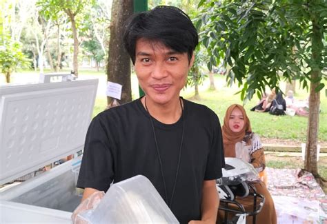 M Abdullah Umar Dosen Bimbingan Konseling Fakultas Tarbiyah Jualan