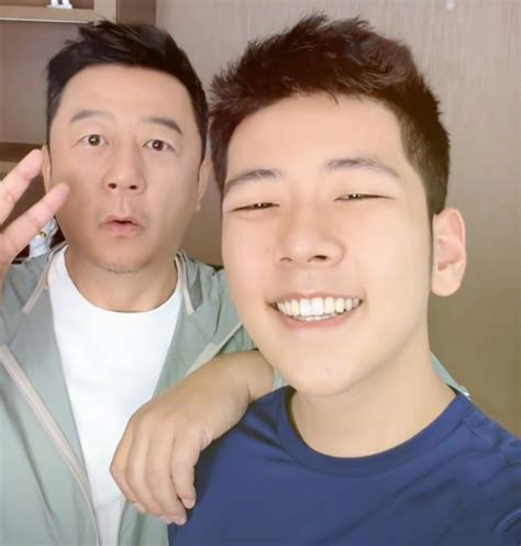 张亮儿子天天近照曝光，16岁长相成熟，网友直呼认不出来腾讯新闻